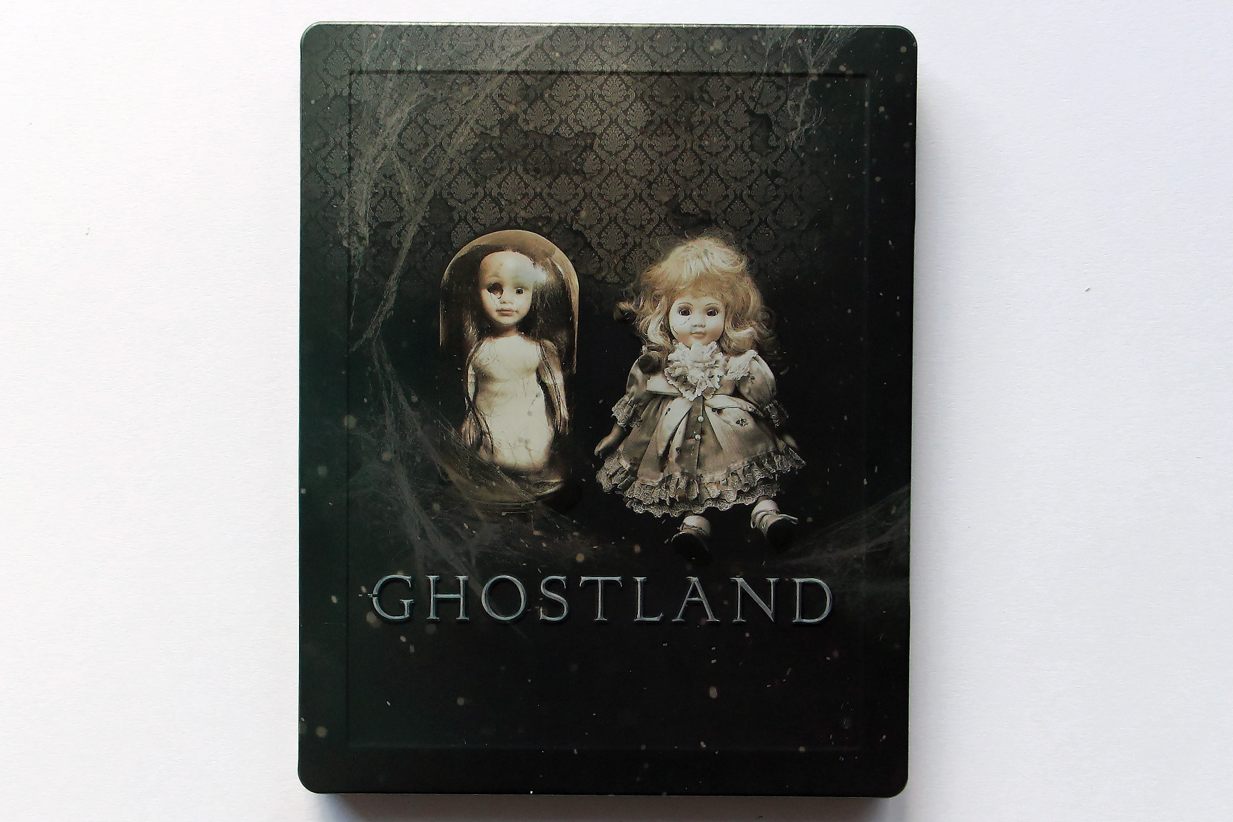 [Review] Ghostland (Limited Steelbook) – Bluray-Dealz.de